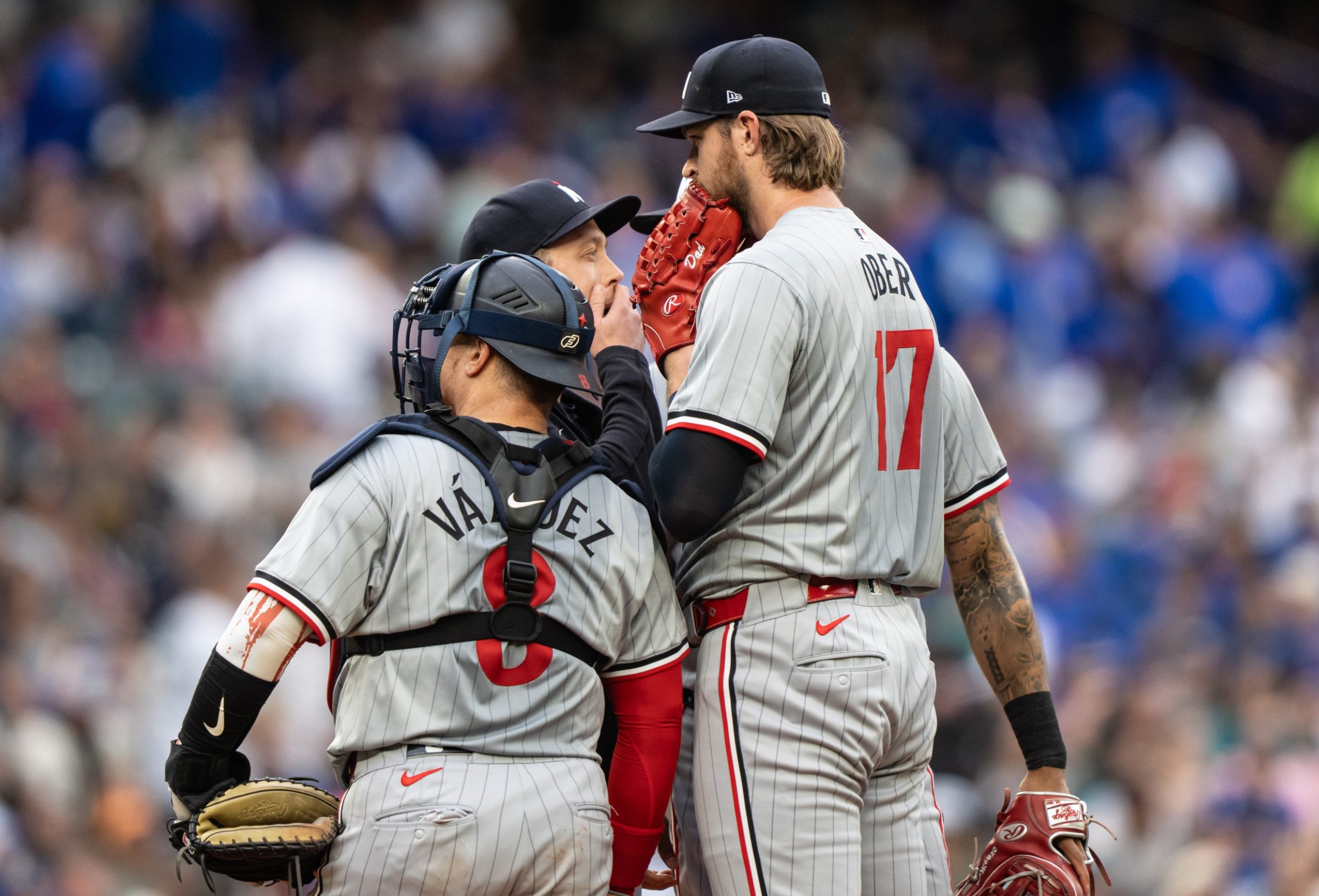 The Tallest Players in the MLB - Top 10 Tallest Players in MLB History